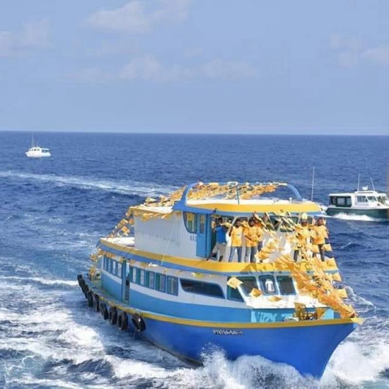 FollowMe - Your Instant Tracking Solution