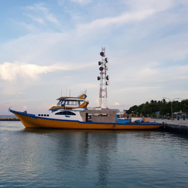 FollowMe - Your Instant Tracking Solution